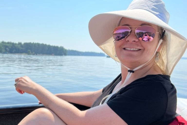 Navigating breast cancer with decisions, the Oncotype DX test, and hope ...