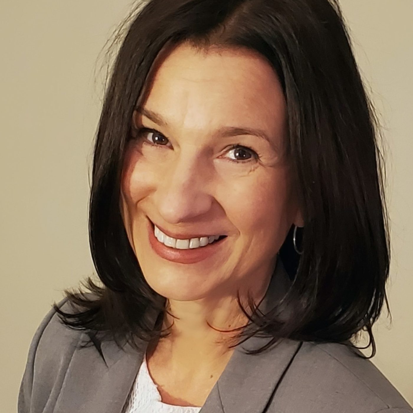 Guided by faith, empowered by choice in her breast cancer journey | LBBC